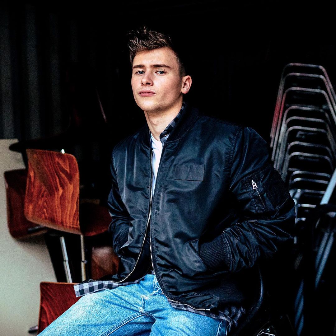 20 Year Old Paul Sundheim - German Actor | LPSG