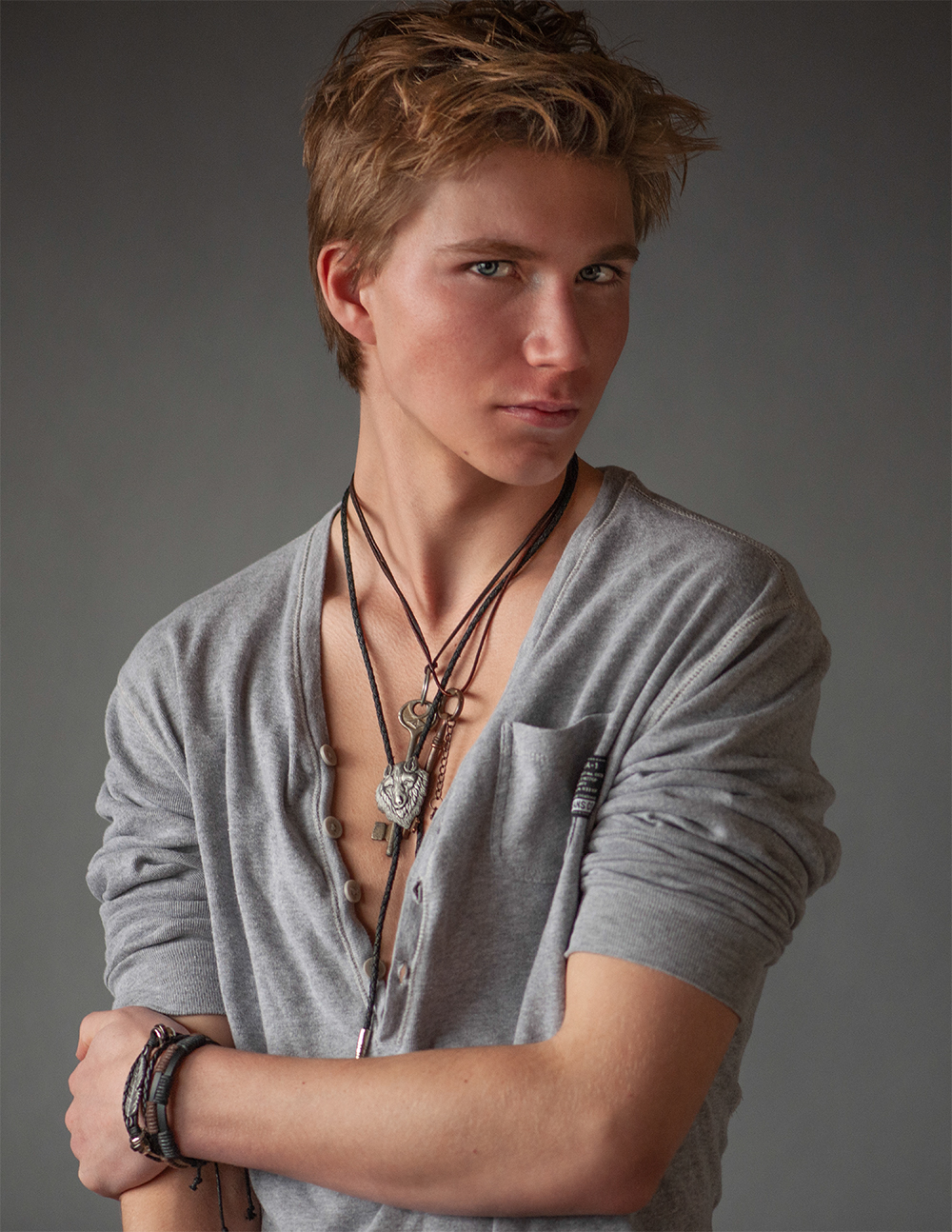 20 Years Old Mitch Tummel American Actor And Model Lpsg 